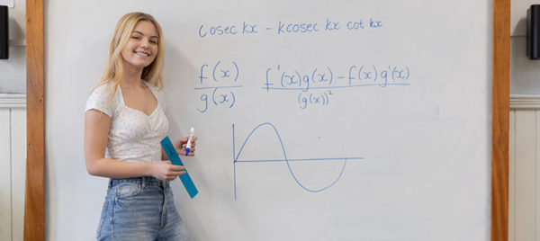 Laura - Reigate College